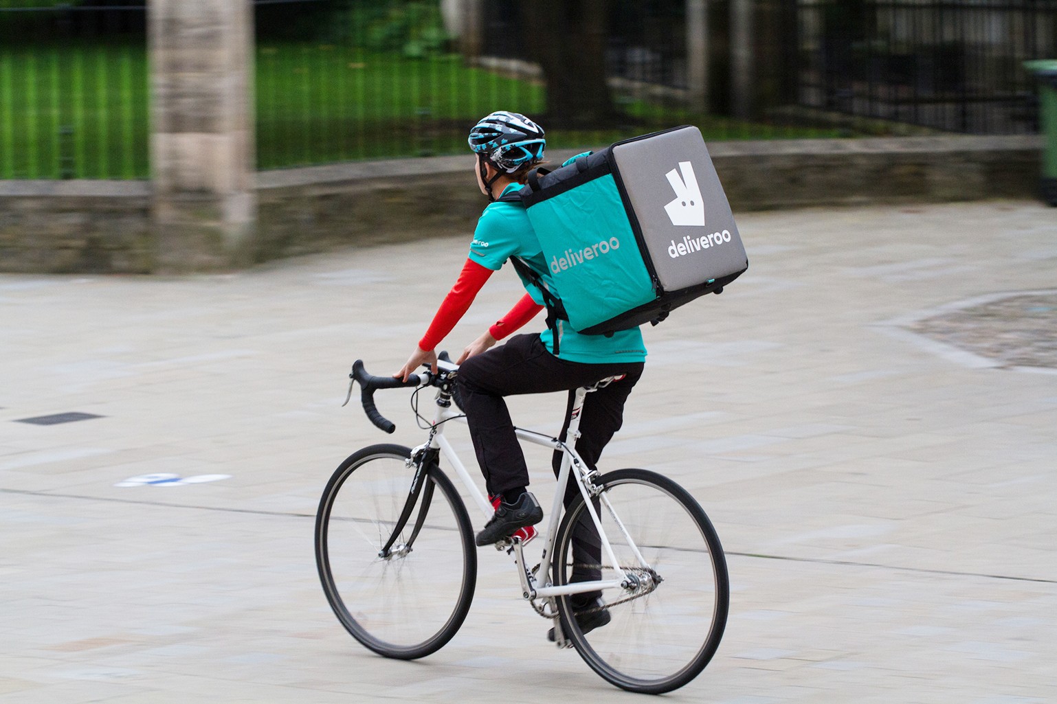 Delivery riders - Independent contractor or employee?
